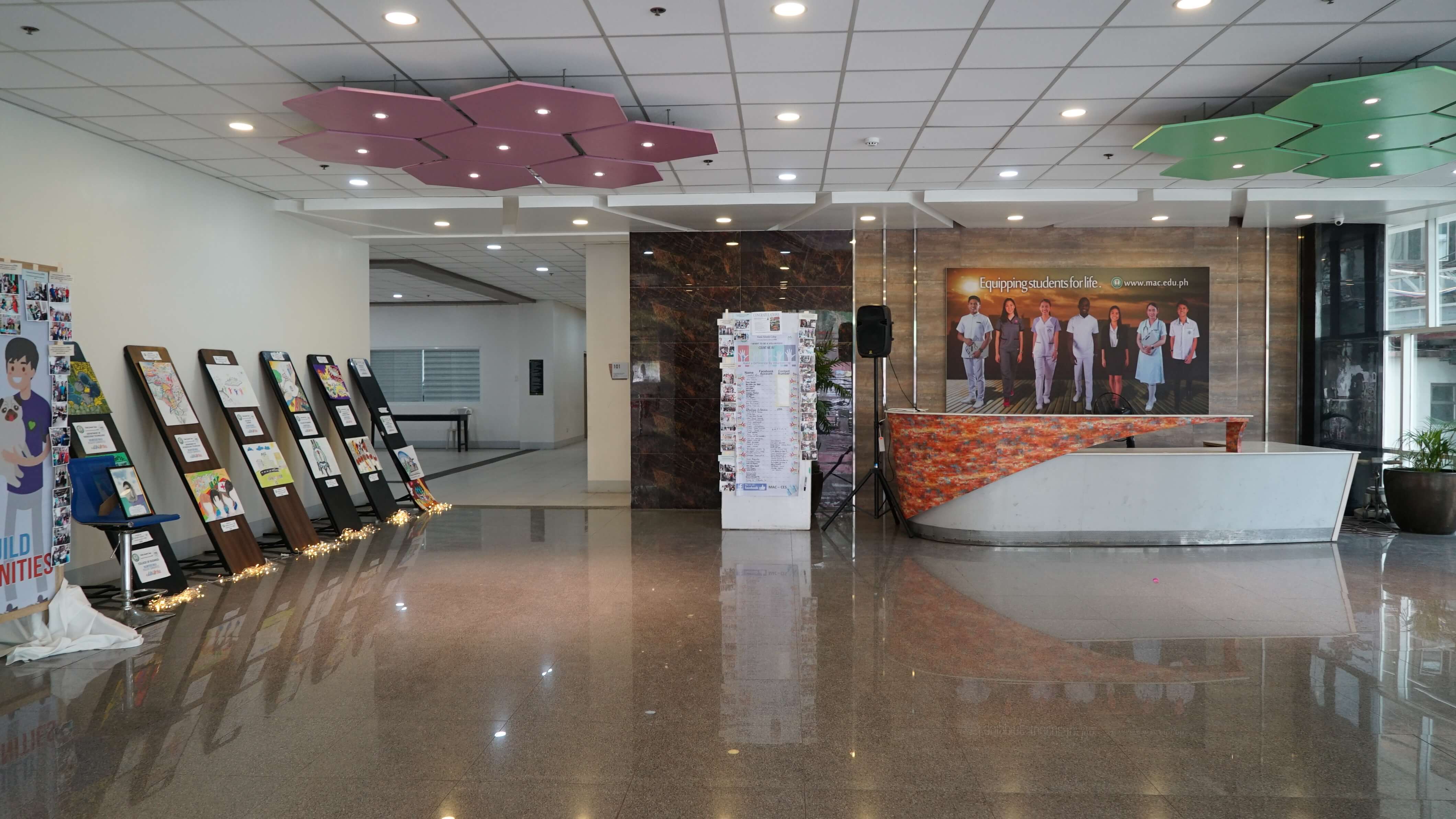 Manila Adventist College Logo